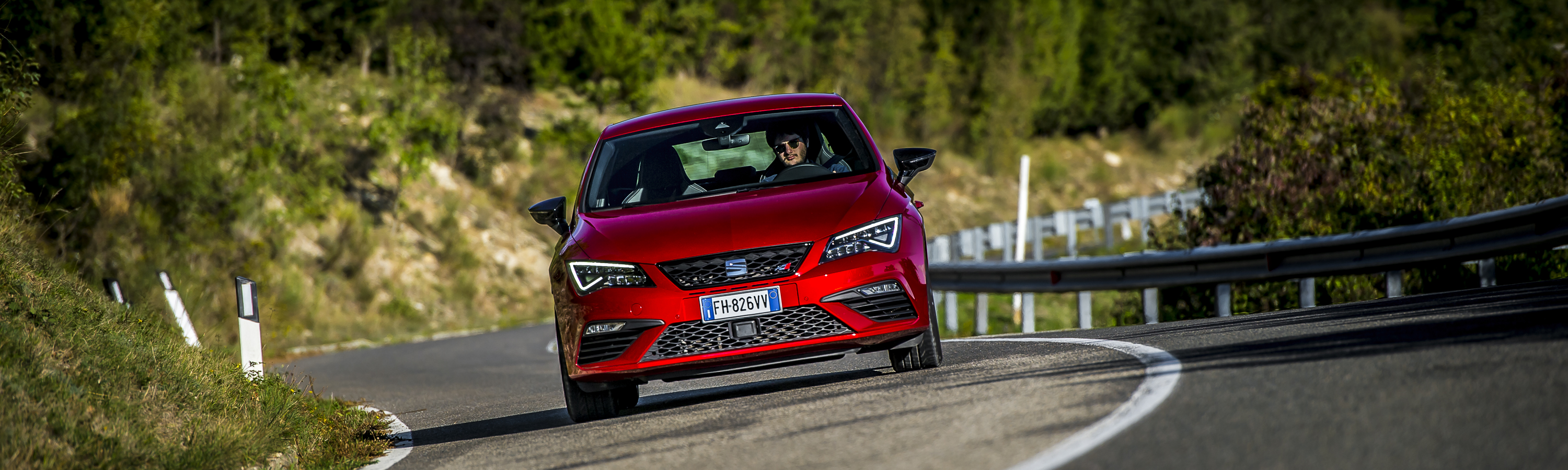 Seat Leon Cupra: Red Fury | Car - Shooters
