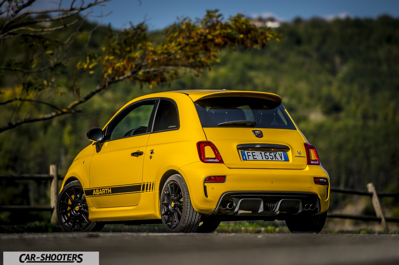 Abarth 595 Competizione: The Yellow Hatchback! - Review