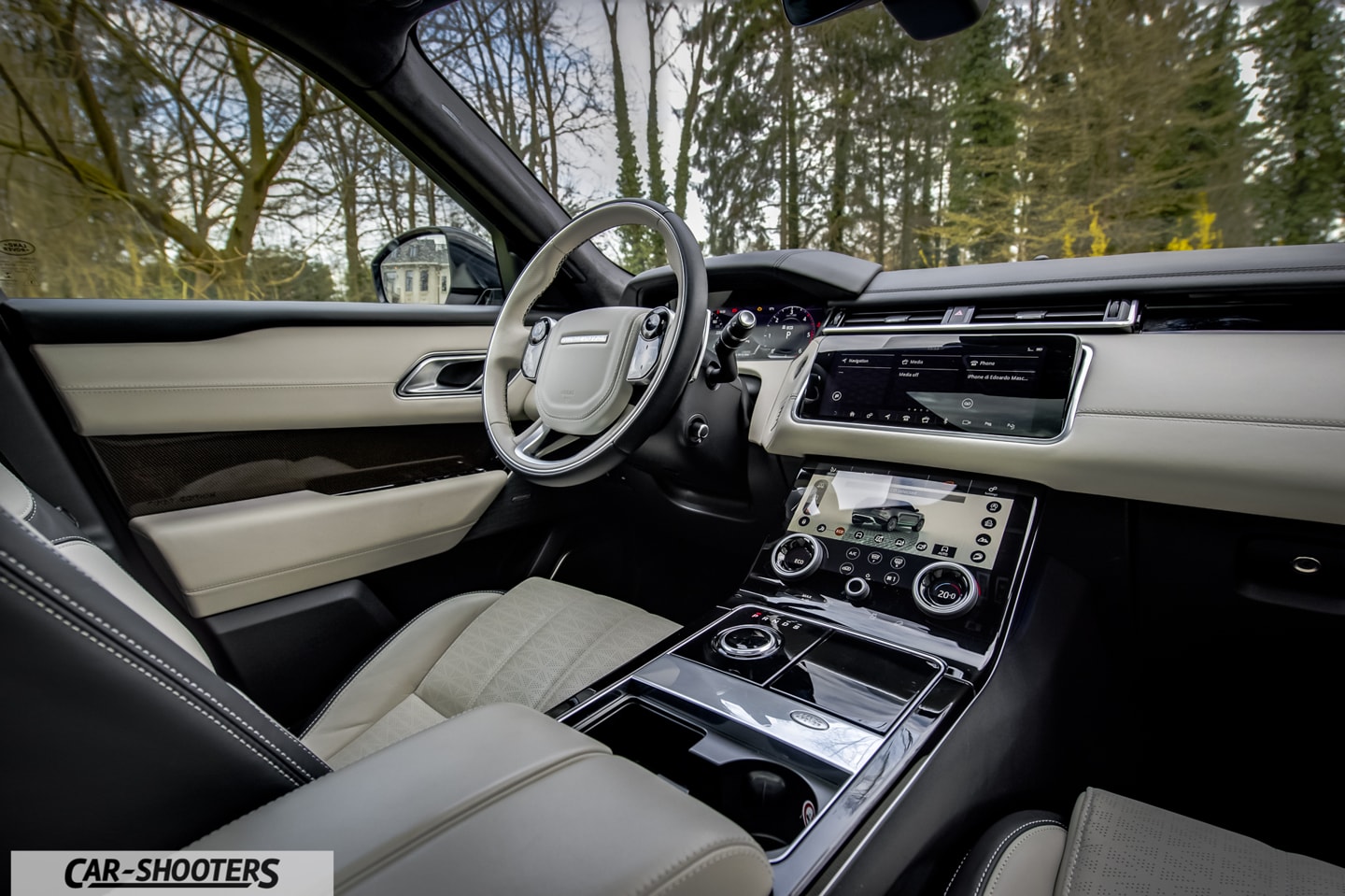 Range Rover Velar: La più Bella del 2018 - Prova su Strada