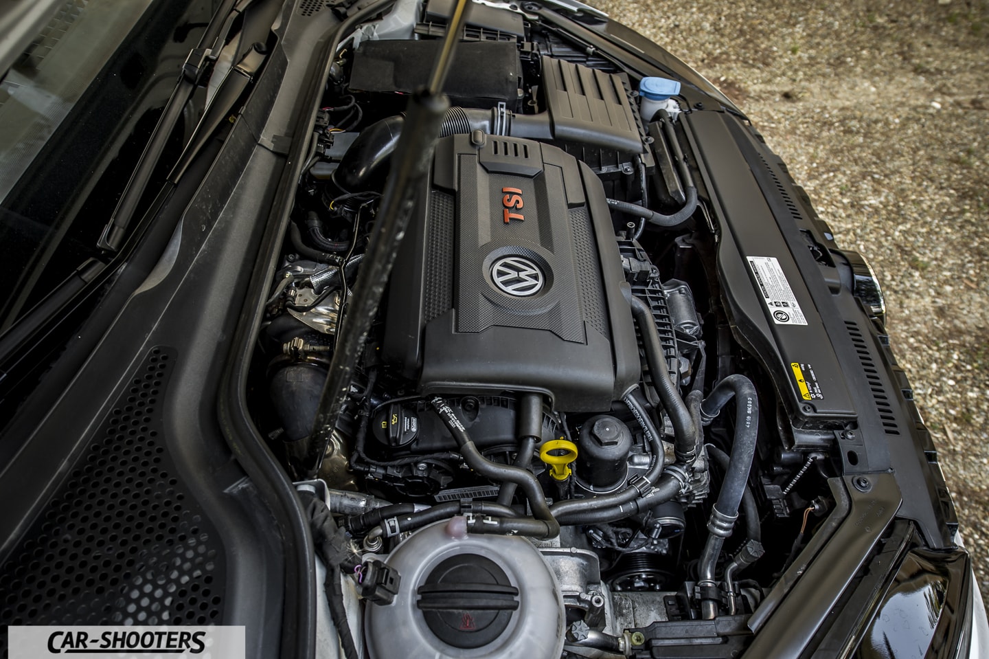 Volkswagen Golf GTI Performance: The Hot Hatches' Queen! - Review