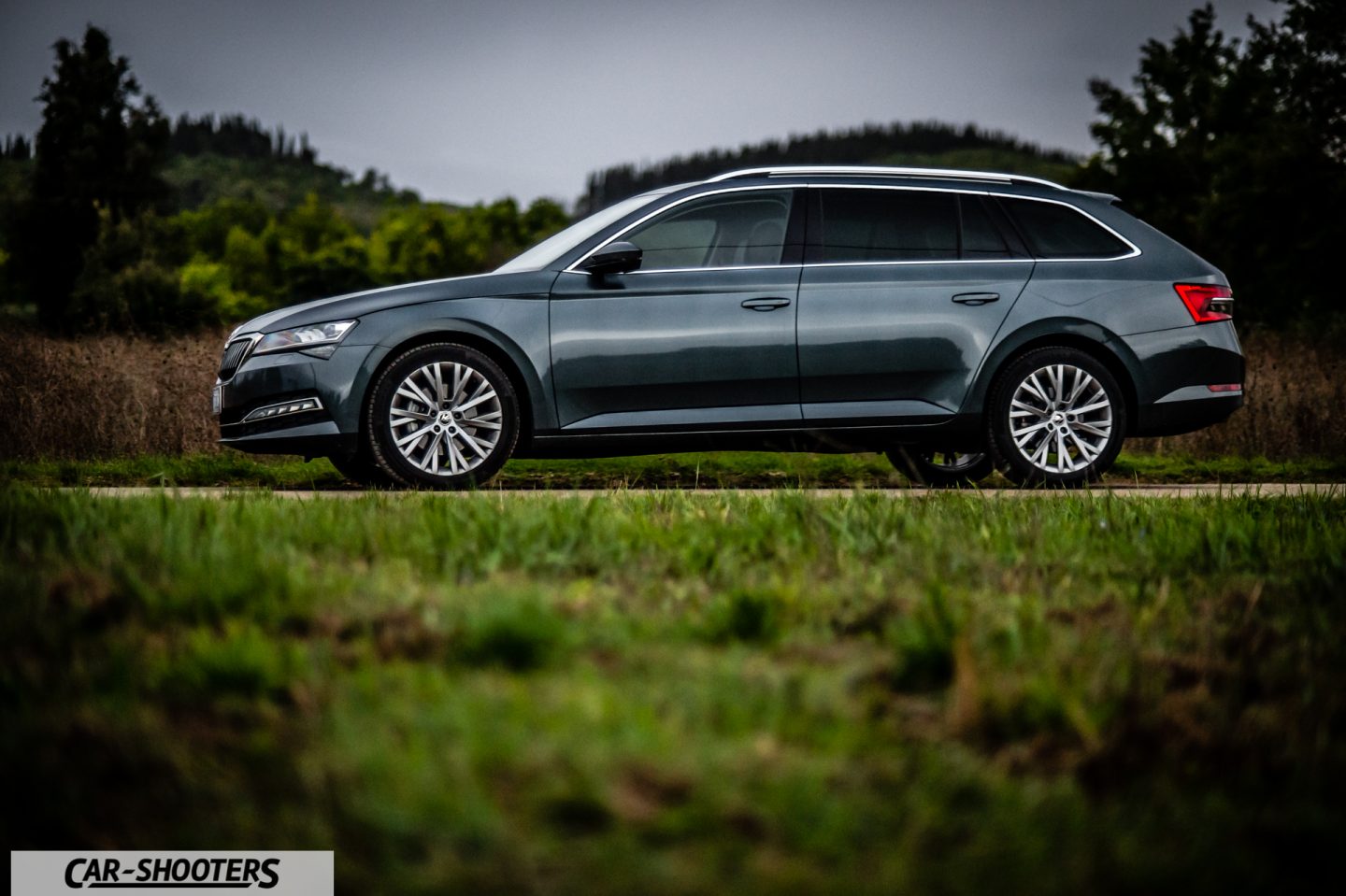 Skoda Superb Wagon: Nuove Linee, Stessa Sostanza! - Prova su Strada