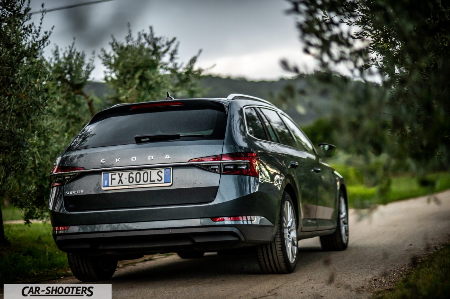 Skoda Superb Wagon: new design, same great car! - Review