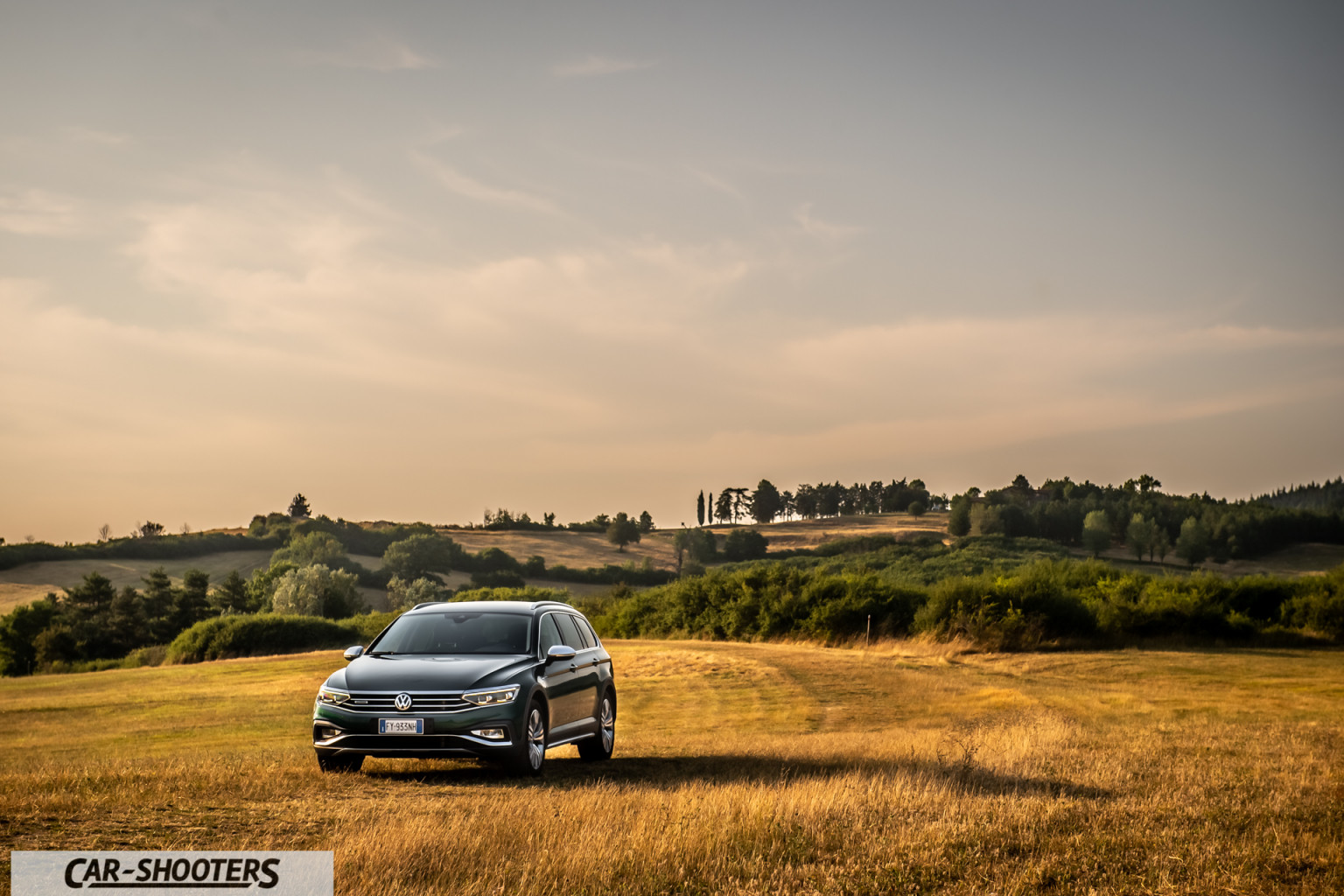 Volkswagen Passat Alltrack: a station wagon which does not fear off ...